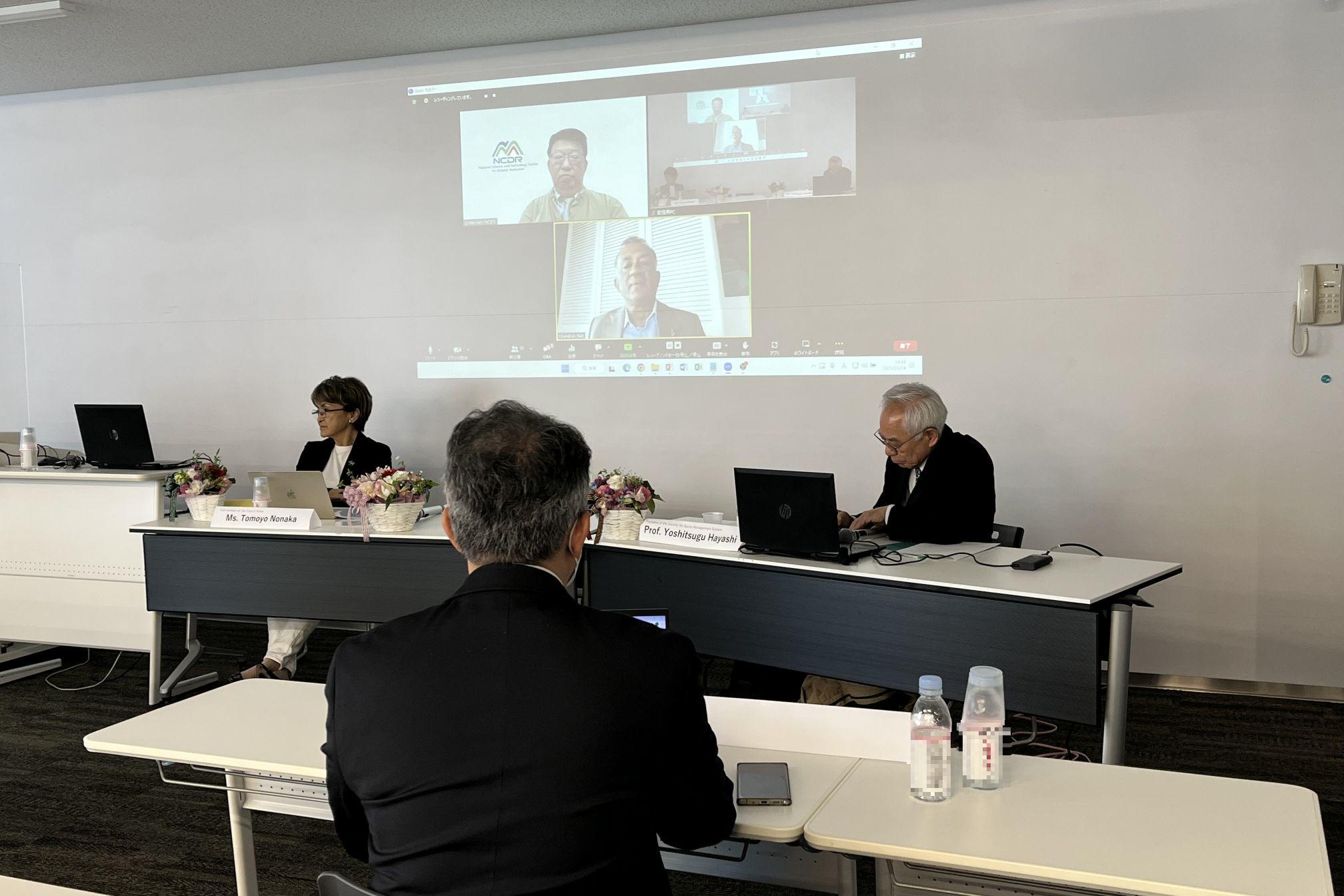 社会マネジメントシステム学会とローマクラブ日本支部の合同国際シンポジウムを開催しました | NEWS & TOPICS | 高知工科大学